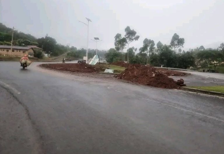 Kisumu Coptic roundabout demolished ahead of 26 crash victims’ mass ...