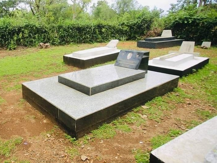 Inside Kang’o Ka Jaramogi: The resting place of Raila Odinga and his ...