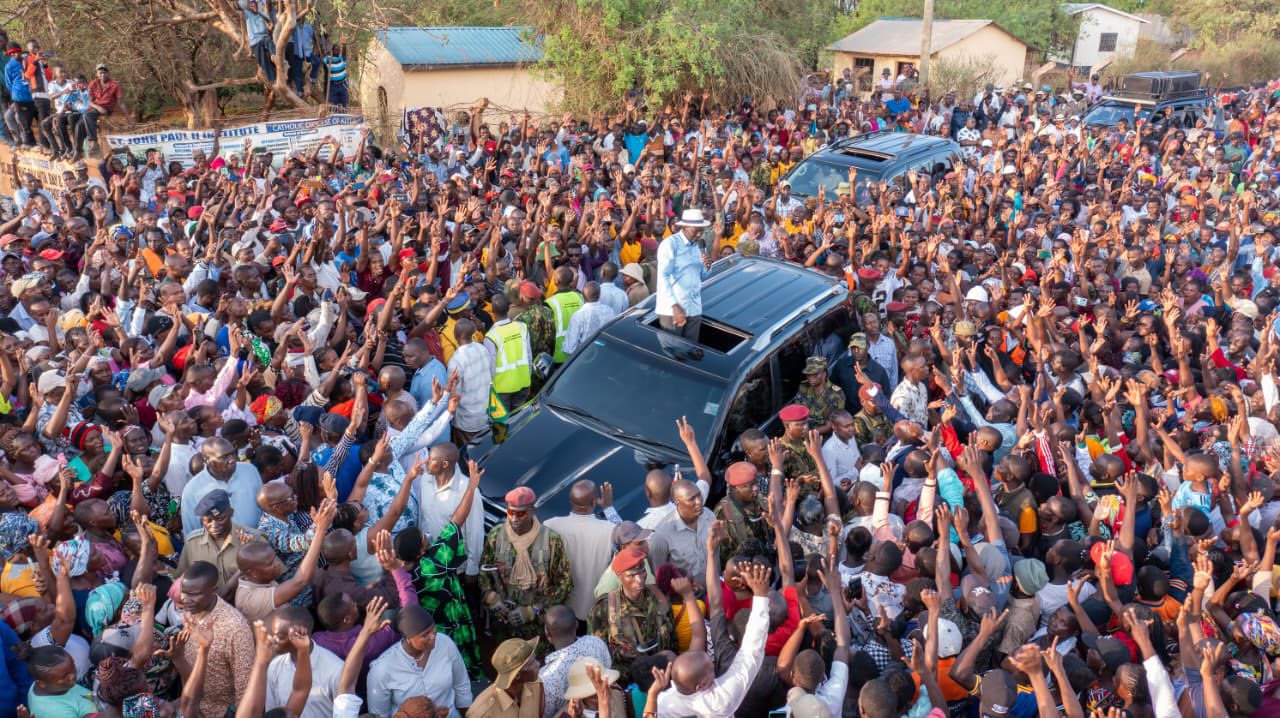 Kathiani MP Mbui: Ruto insults Ukambani leaders, doles out cash to ...